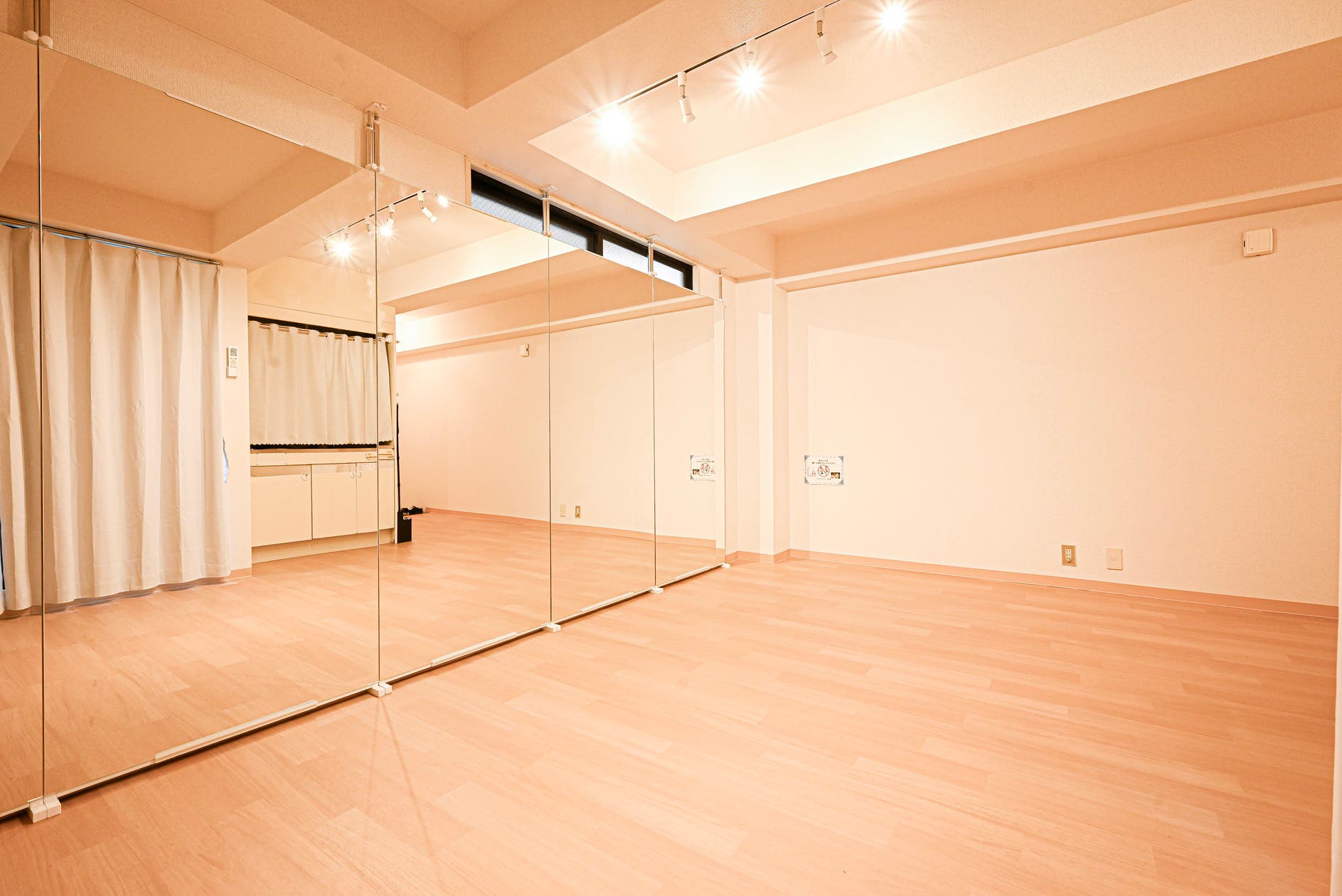 【🚃池下駅/徒歩3分🚃】✨️ダンススタジオ✨️《20㎡》ｰ🧸𝑵𝑬𝑾-𝙊𝙋𝙀𝙉-🧸ダンス・レッスンに最適💃の写真2