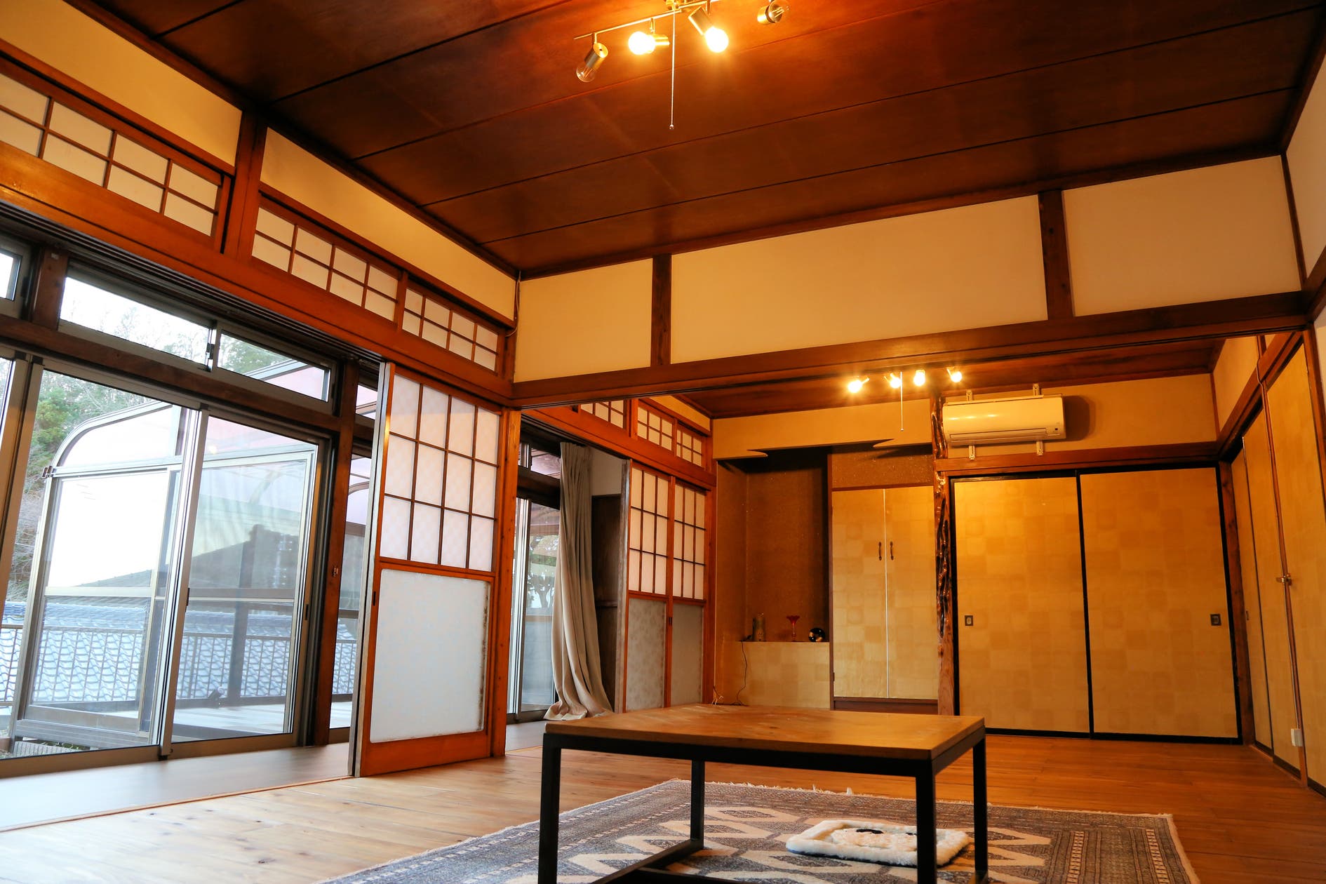 いわき湯本駅から1ｋｍのセルフフォトスタジオ・イベントスペースの写真1