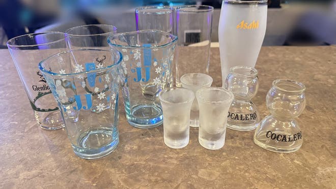 1h2000円で貸切【BAR貸切】大阪ミナミ★【持ち込み自由】【カラオケあり】【ダーツあり】の写真5