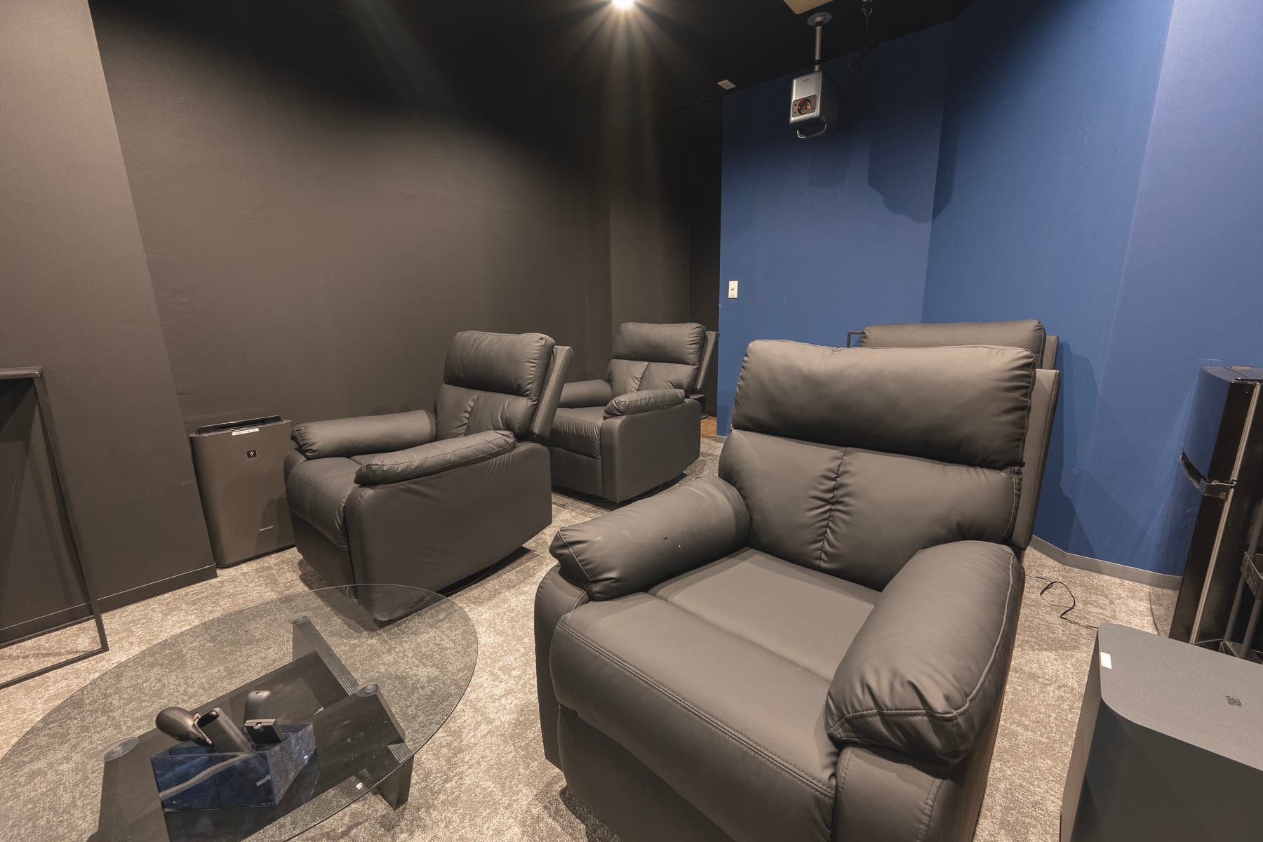 スペモシネマ🎬駅徒歩4分🚶‍♀️ゴミ無料🆓プロジェクター🎥デート💓映画鑑賞🎬774_SpemoCINEMA西船橋の写真5