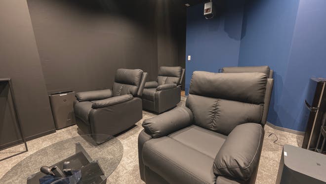 スペモシネマ🎬駅徒歩4分🚶♀️ゴミ無料🆓プロジェクター🎥デート💓映画鑑賞🎬774_SpemoCINEMA西船橋の写真5