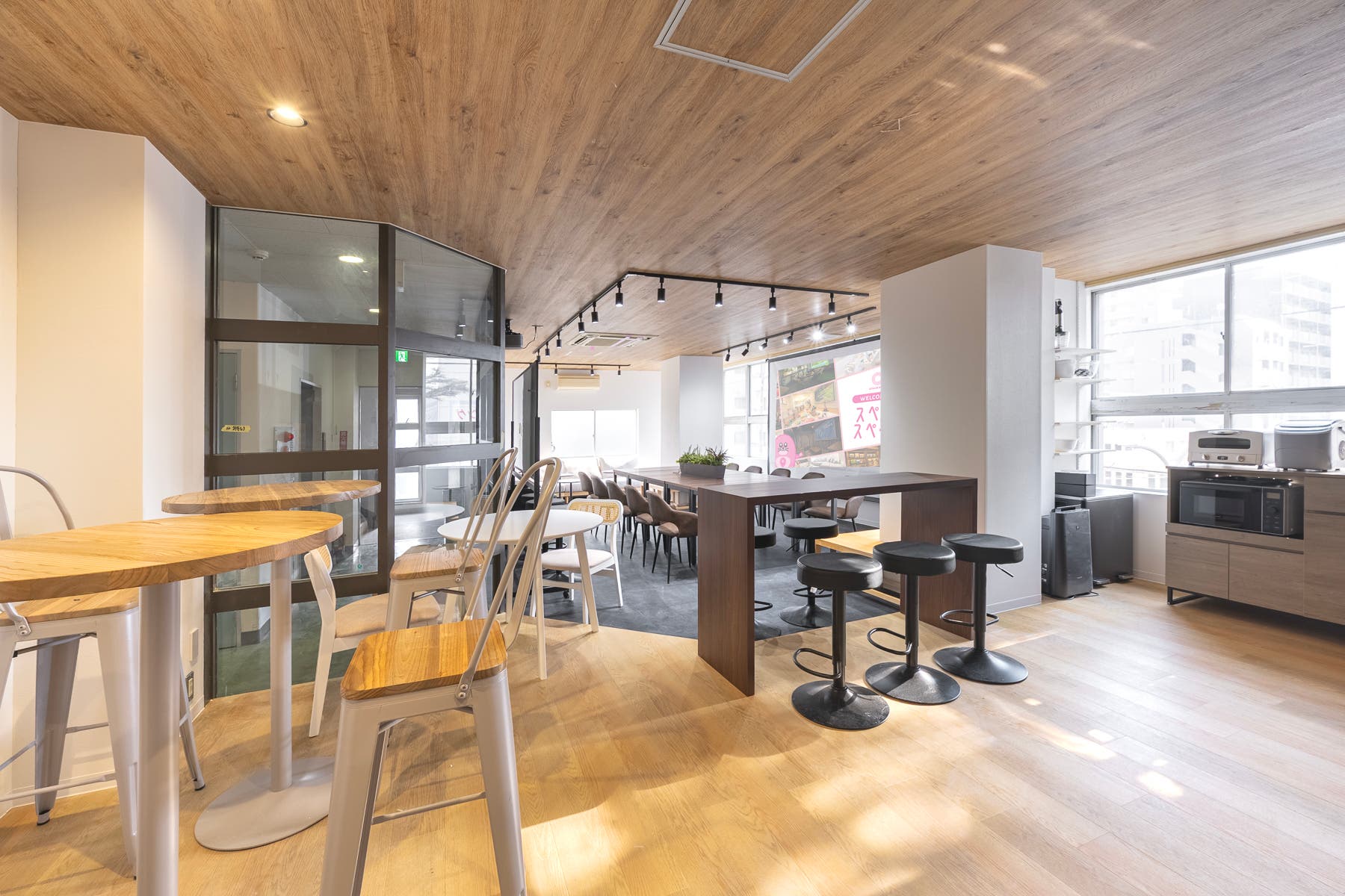 スペモ🏠駅徒歩4分🚶‍♀️ごみ無料🆓イベント🤩ボドゲ🎲パーティー🎉撮影🎥776_SpemoLOUNGE西船橋の写真1