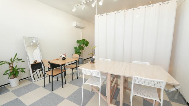 サロンベッドあり!お話会やカウンセリングにもおすすめ【駐車場あり】の写真1