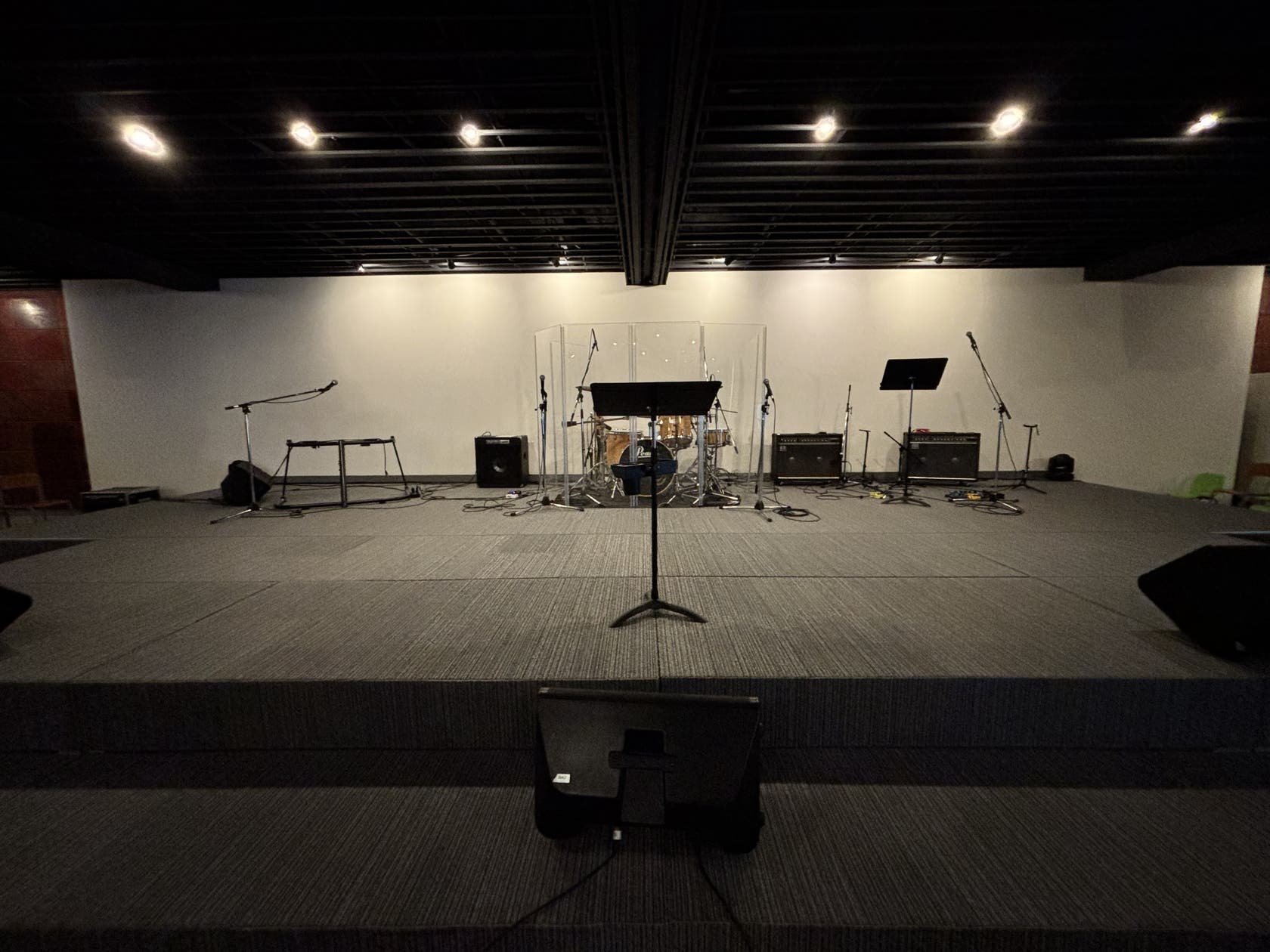 照明・音響設備を備え、300名規模のイベントもオペレーター対応でスムーズに開催可能！の写真8