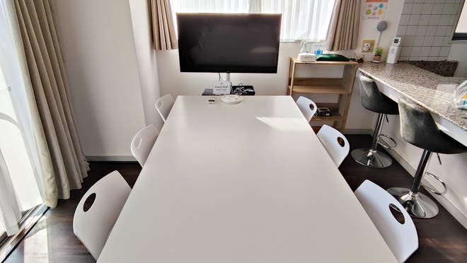 🎉リニューアル🎉【エントランスオートロック有・繁華街近く】web会議・商談・面接・打合せ・勉強会・撮影・配信・セミナーなどの写真2