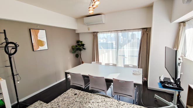 🎉リニューアル🎉【エントランスオートロック有・繁華街近く】web会議・商談・面接・打合せ・勉強会・撮影・配信・セミナーなどの写真3