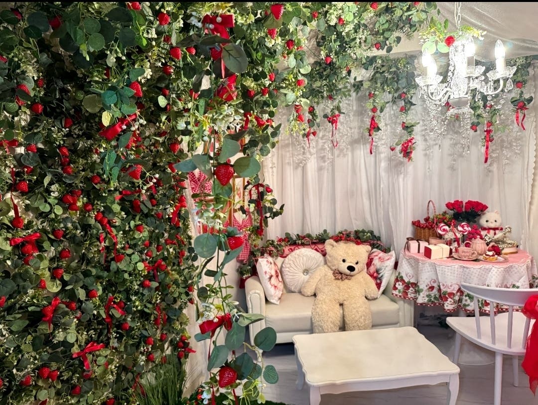 要町駅徒歩4分の可愛いレンタルスペース♡いちごのバレンタイン部屋🍓ポートレート撮影🤍コスプレ🤍推し活🤍女子会の写真3