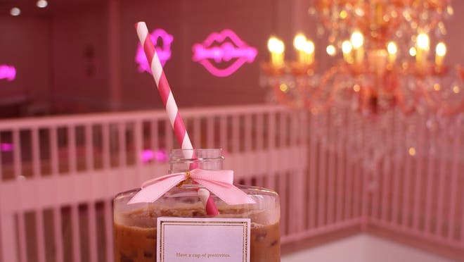 お姫様みたいなキラキラピンク可愛いカフェ&スタジオ💗撮影会・推し活・コスプレ・ポップアップ🎀大阪・玉造・森ノ宮の写真9