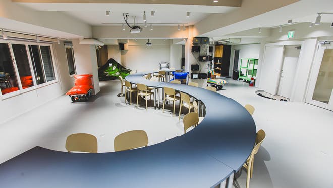 水道橋徒歩4分 '25年11月オープンの防音キッチン付・苔山のあるイベントスペースの写真1