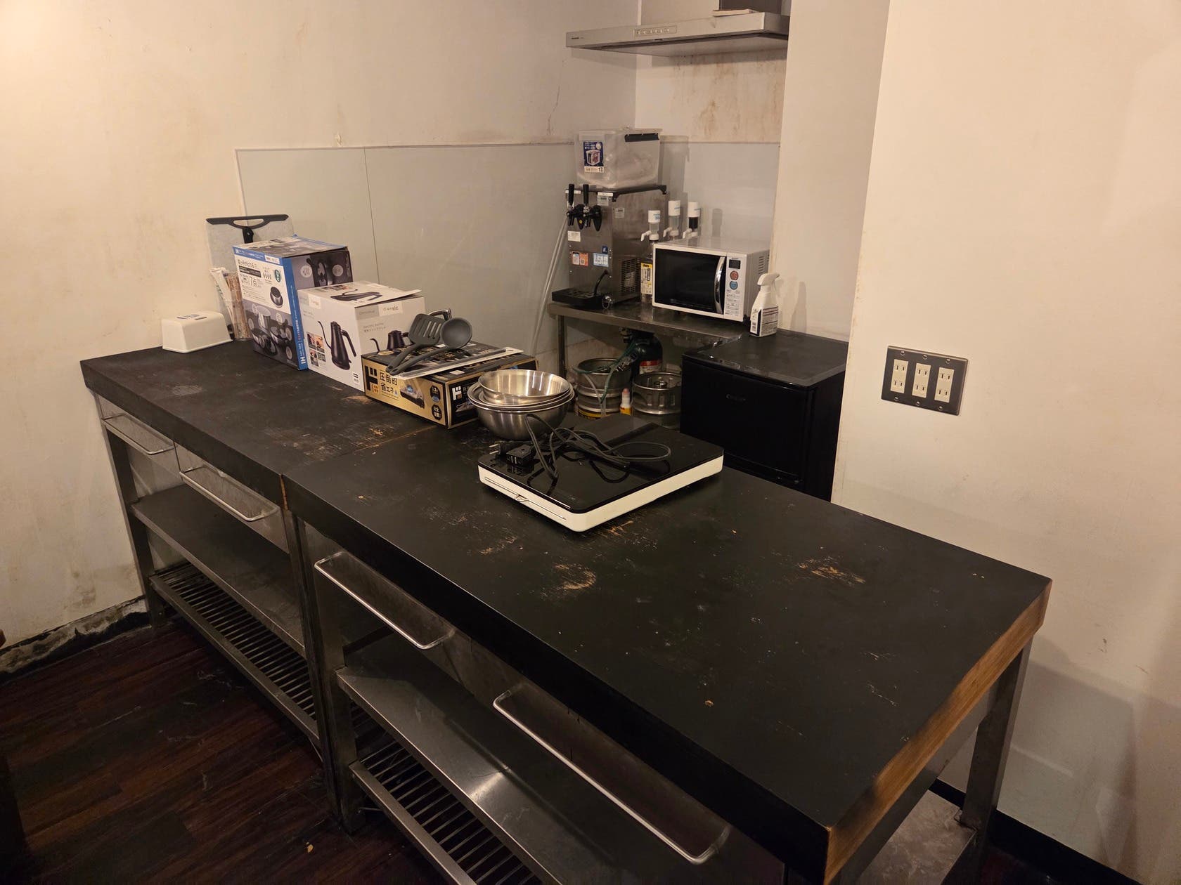 キッチン付！貸切パーティー、会議利用などに！の写真2