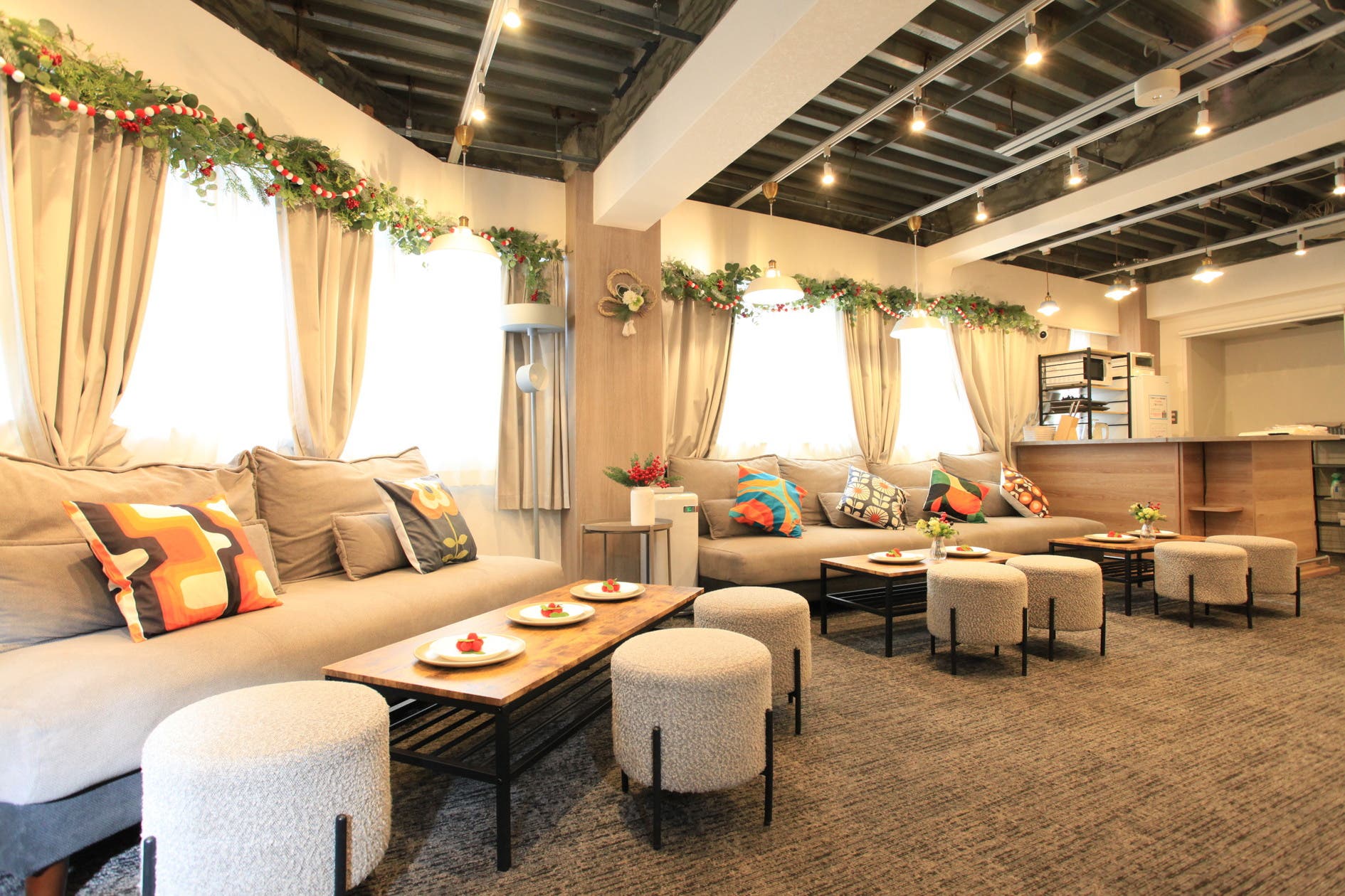 池袋東口徒歩４分/30名収容/毎日清掃/毎月内装変更/パーティー/イベント/推し活/懇親会/交流会/ボドゲ/撮影/会議/セミナーの写真2