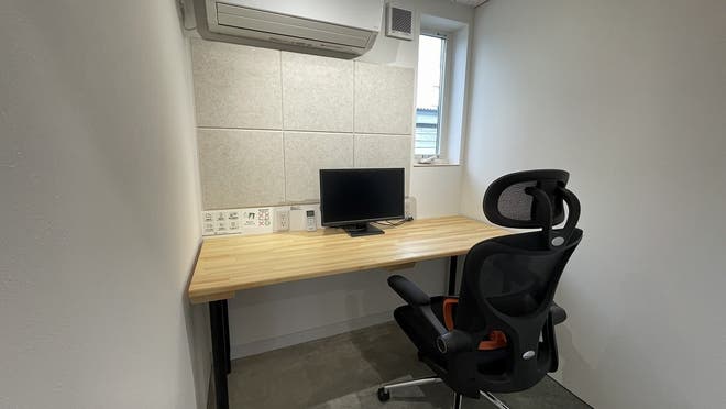 防音 完全個室 ⑤ (鍵付き) 途中外出安心! 共有サブモニター有 【駐車場完備】 の写真1