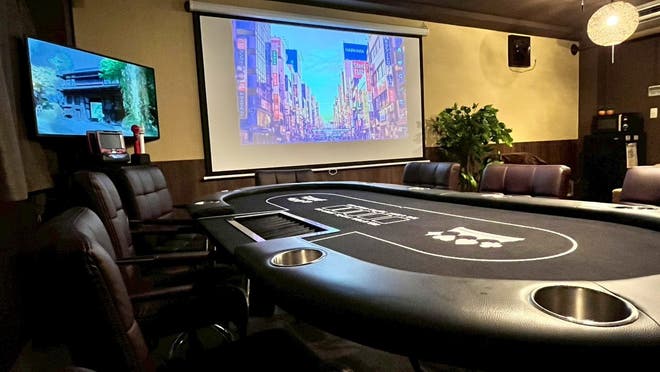 【FAMILYPOT 飯田橋2号店】駅徒歩5分 ポーカーテーブルやカラオケ、ダーツもあるパーティ向けバリ風スペースの写真6