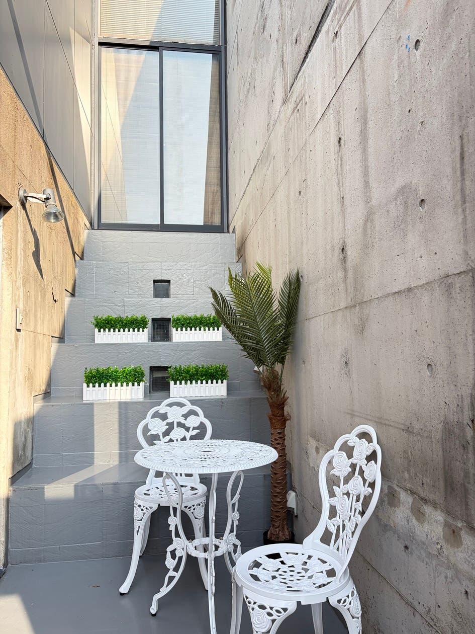 【栄から徒歩圏内】1時間からOK/商用利用可/撮影/コスプレ/配信/本格撮影スタジオ【新栄フォトスタジオ】の写真25