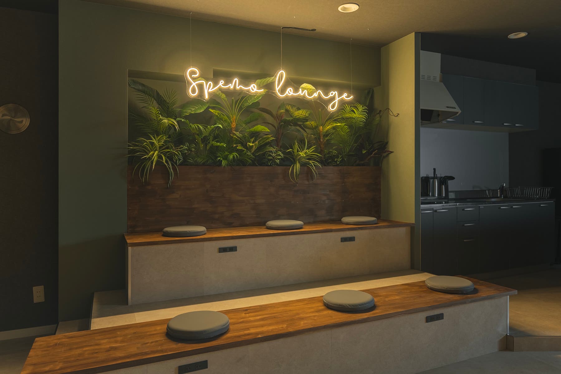 スペモ🌿新宿4分🚶キッチン🍳プロジェクター🎥パーティー🥂自然光🔅647_SpemoLOUNGE新宿の写真16