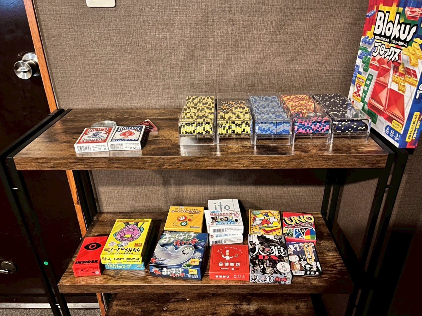 【FAMILYPOT 飯田橋2号店】駅徒歩5分 ポーカーテーブルやカラオケ、ダーツもあるパーティ向けバリ風スペースの写真9