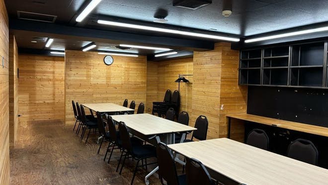 【406】2025/12/29 増床OPEN!イベント、控室にも✨最大18名収容可能!最短2時間~✨飲食持ち込みOK✨の写真1