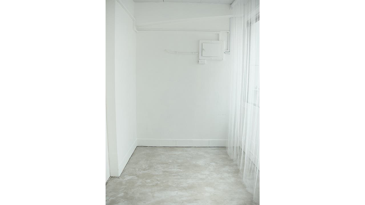 白床のモルタル床と2面シンプルスタジオ　 スチール&ムービー同額！1h7700円2h〜の写真7