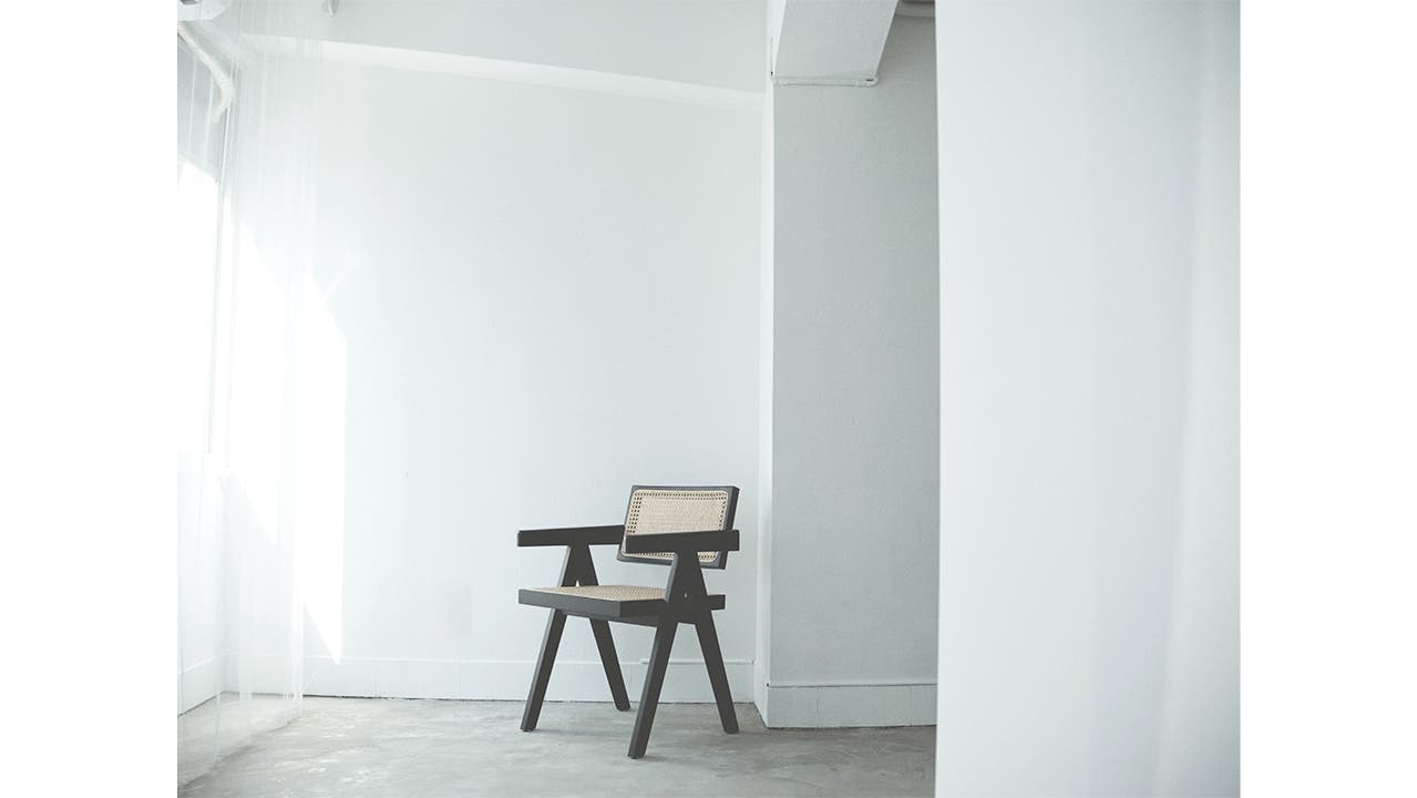 白床のモルタル床と2面シンプルスタジオ　 スチール&ムービー同額！1h7700円2h〜の写真1