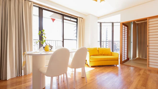 大阪市中心|生活感のある3LDK|商品撮影・Vlog・対談に最適の写真1