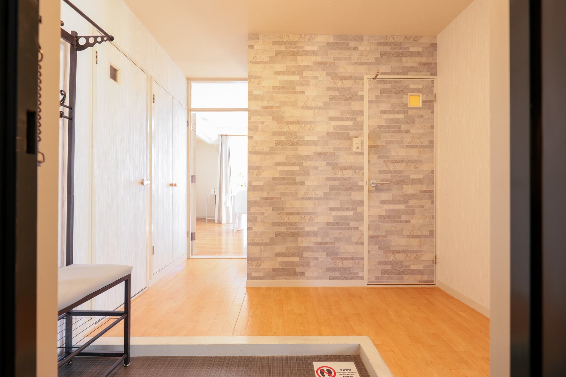 大阪市中心｜生活感のある3LDK｜商品撮影・Vlog・対談に最適の写真2