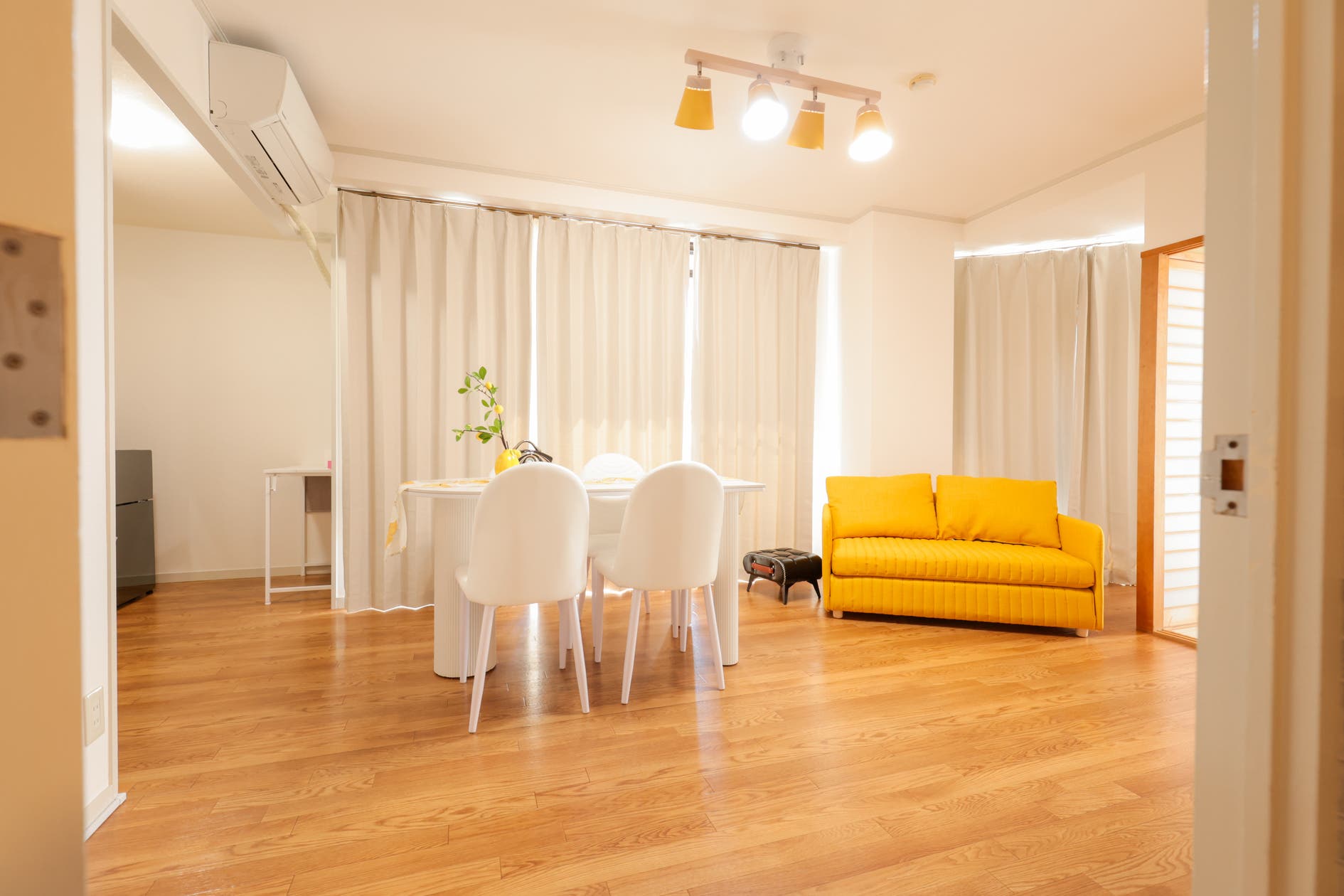 大阪市中心｜生活感のある3LDK｜商品撮影・Vlog・対談に最適の写真5