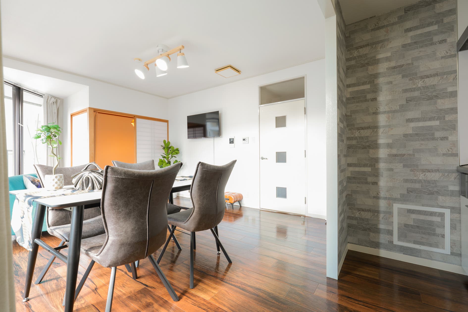 大阪市中心｜生活感のある3LDK｜商品撮影・Vlog・対談に最適の写真5