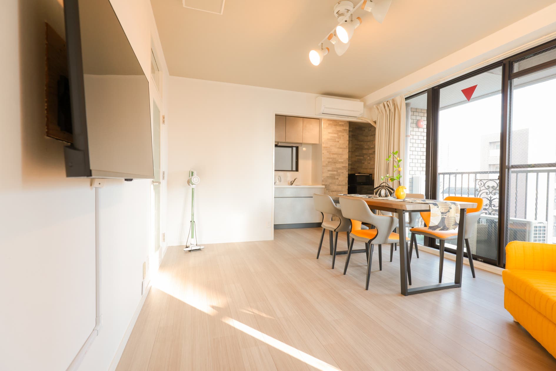 大阪市中心｜生活感のある3LDK｜商品撮影・Vlog・対談に最適の写真4