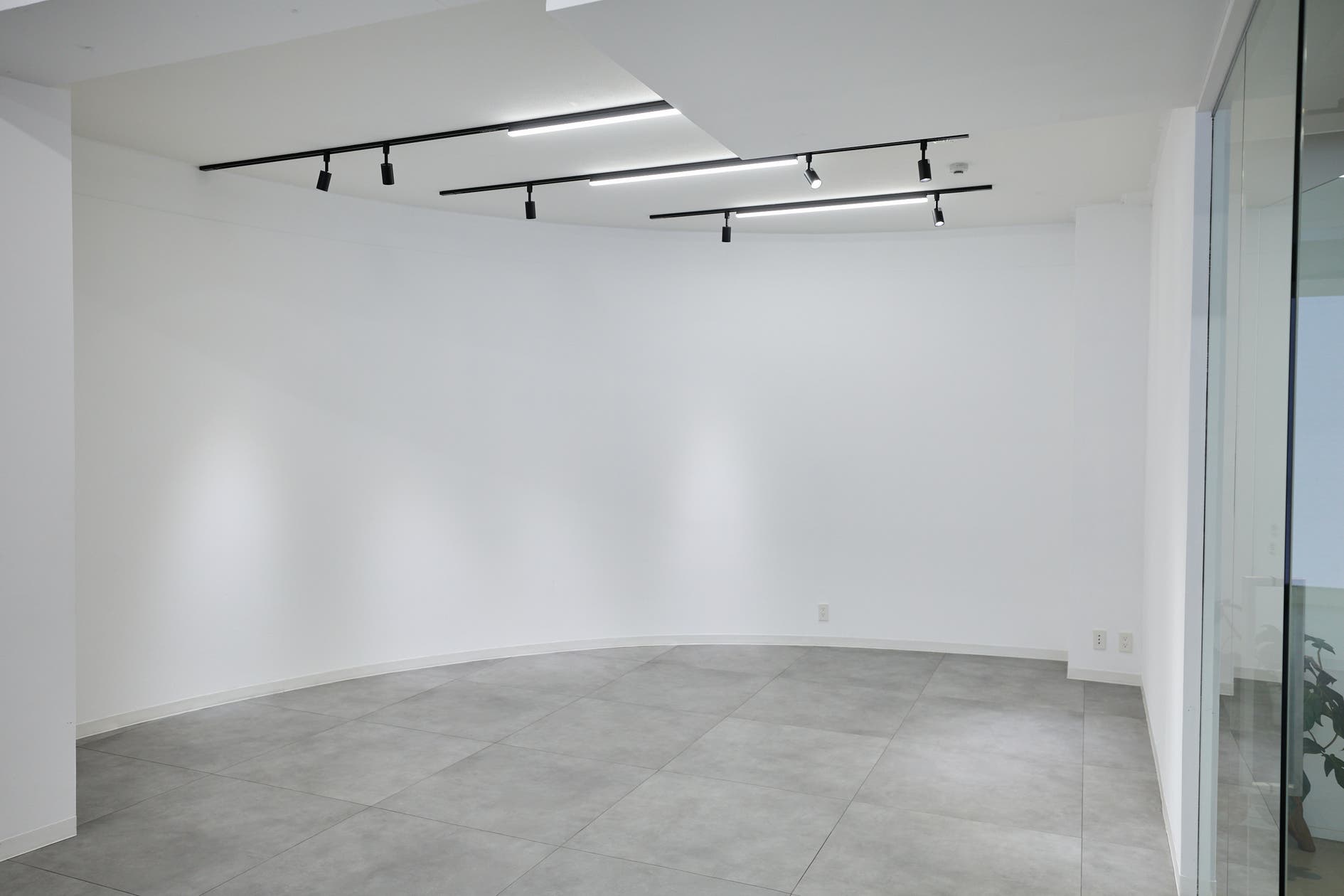 南青山3丁目 / 表参道　大型LEDウォールスクリーンが設置されているレンタルスタジオの写真6