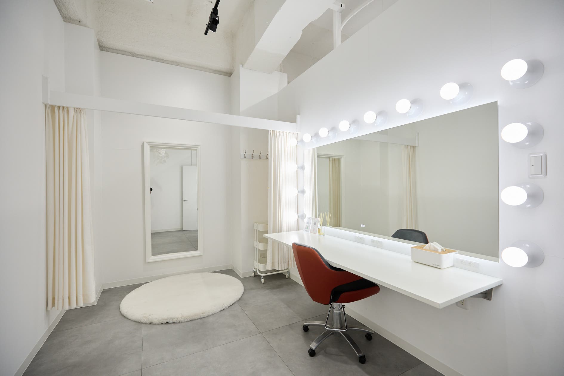 南青山3丁目 / 表参道　大型LEDウォールスクリーンが設置されているレンタルスタジオの写真10