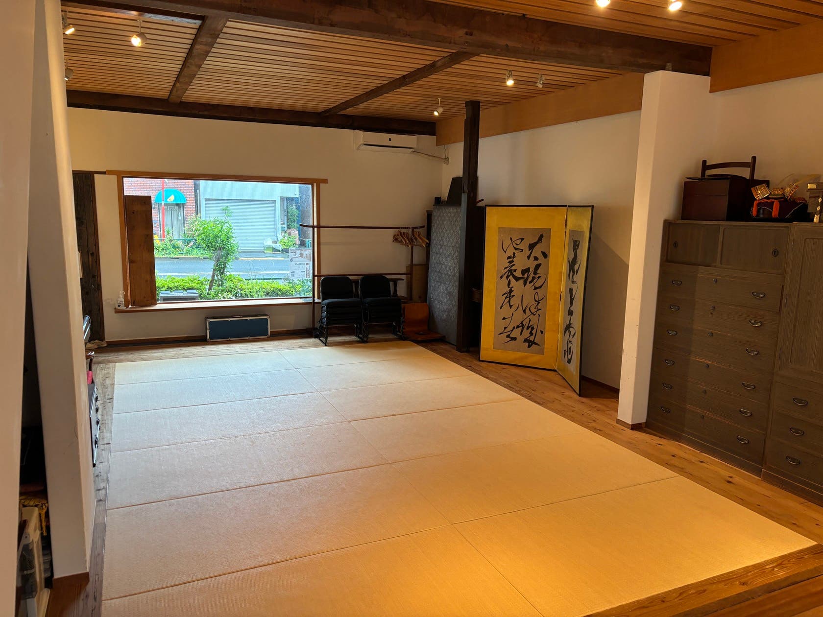 【京成曳舟駅より８分】落語会/ヨガ/読書会/ワークショップ/ミニライブ/撮影/スペース貸し◎の写真2