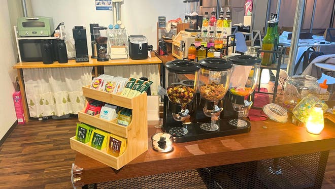 【駅徒歩2分】Wi-Fi電源無料🌟40種以上のドリンク+おやつ付き✨コワーキング併設のレンタルルームの写真7