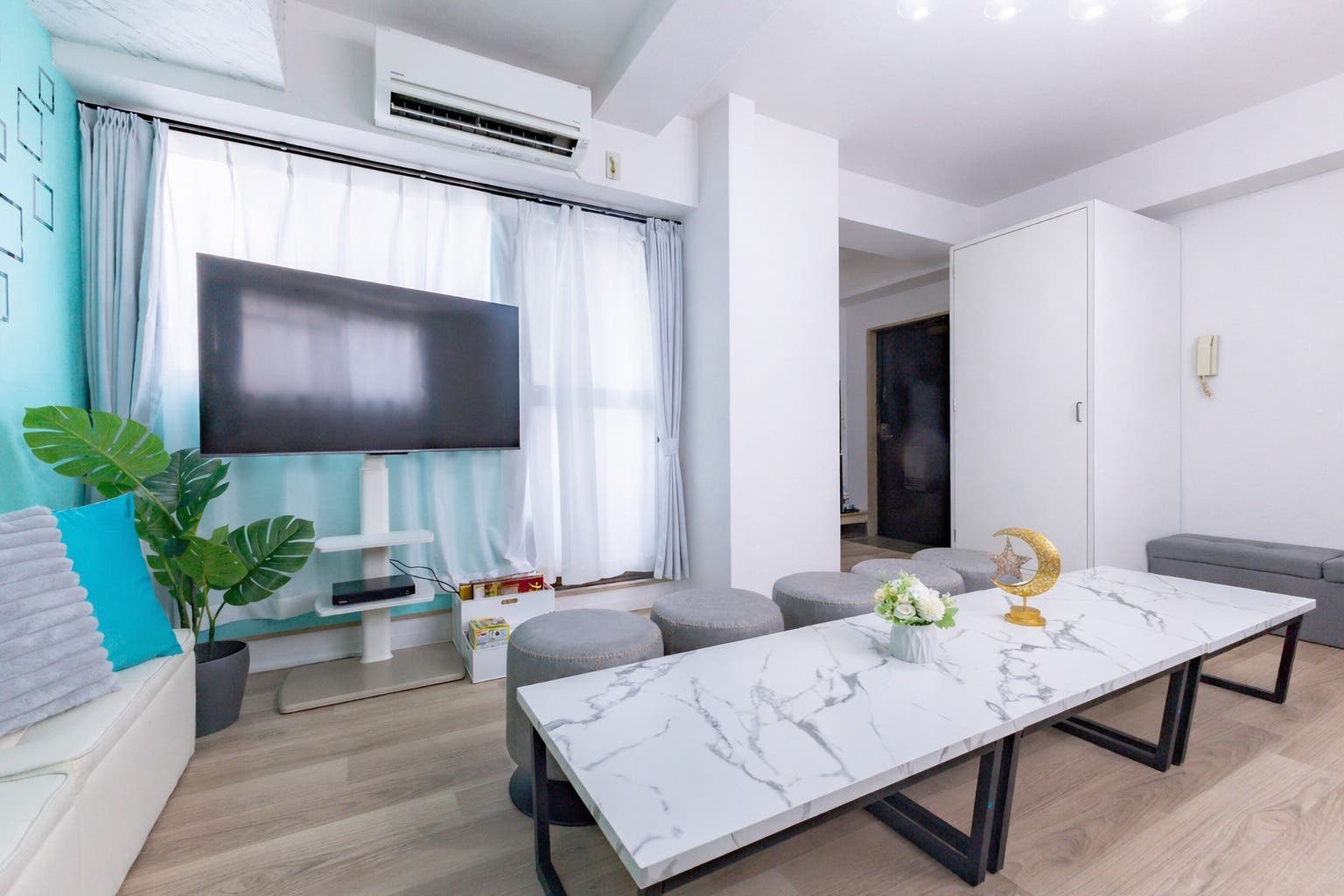 NEW🎉新年セール💰最大25名🉐駅3分🚋新年会🍺大人気ゲーム機🎮女子会💗タコパ🐙24H🏪Ravie梅田の写真6