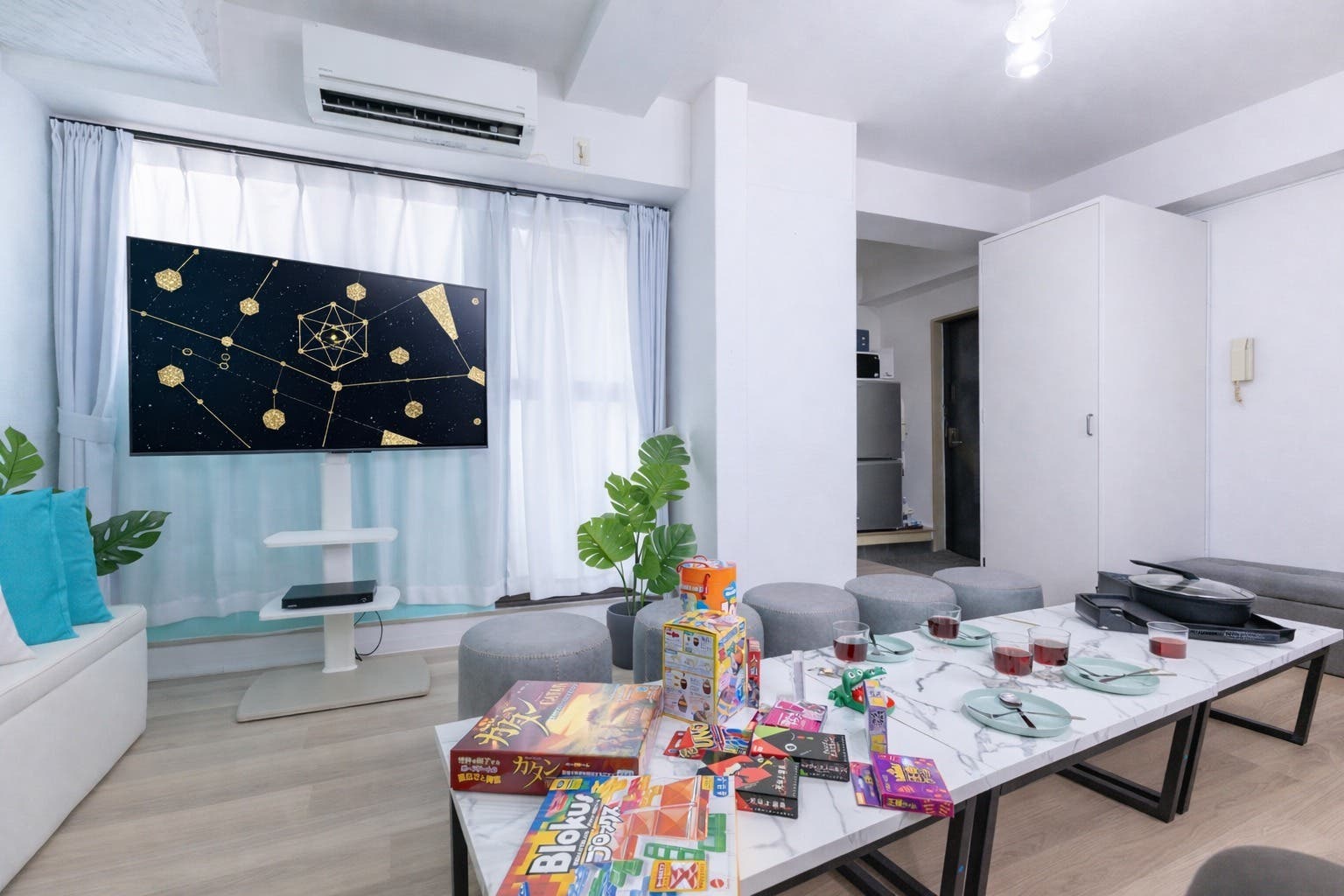 NEW🎉新年セール💰最大25名🉐駅3分🚋新年会🍺大人気ゲーム機🎮女子会💗タコパ🐙24H🏪Ravie梅田の写真4