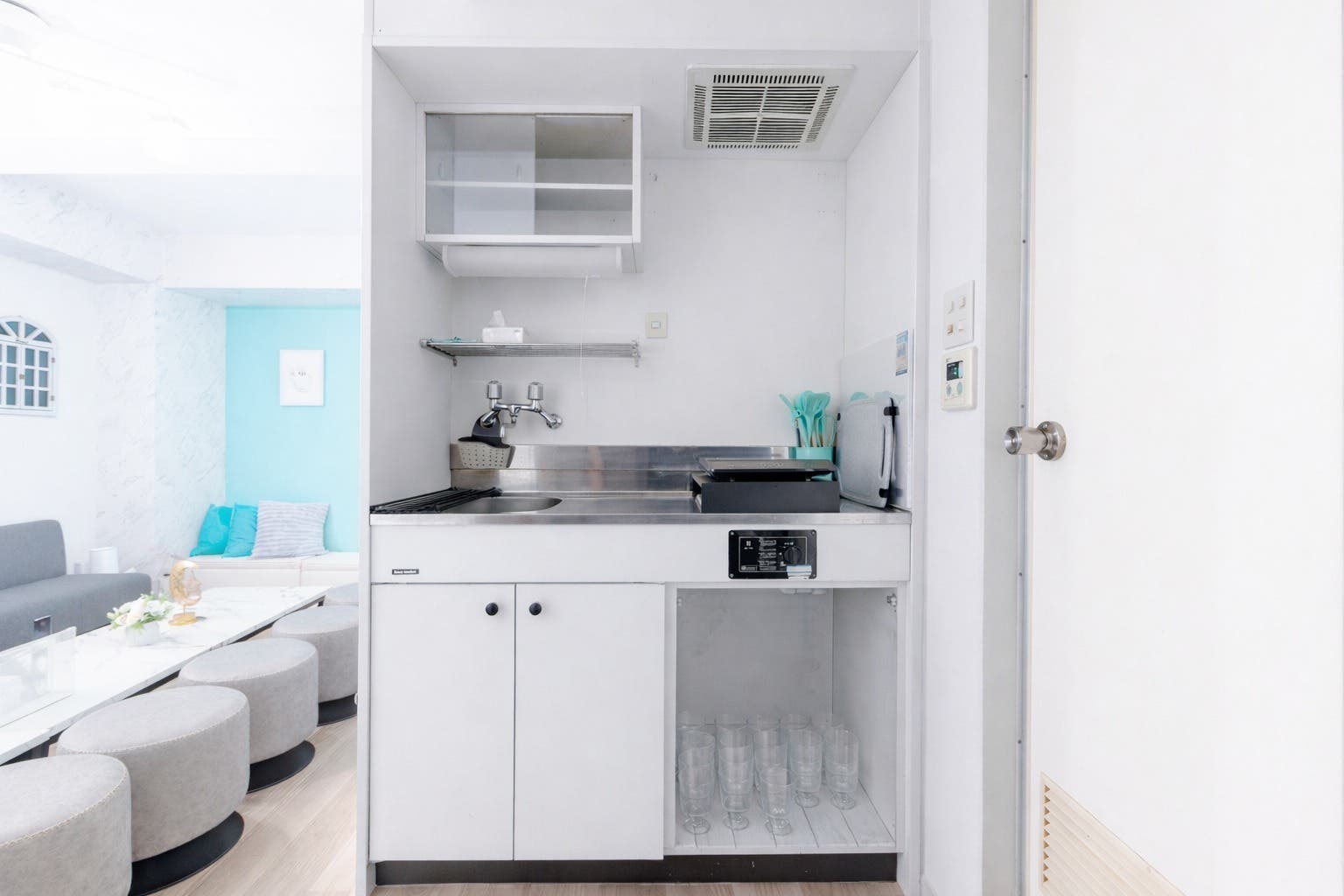 NEW🎉新年セール💰最大25名🉐駅3分🚋新年会🍺大人気ゲーム機🎮女子会💗タコパ🐙24H🏪Ravie梅田の写真19