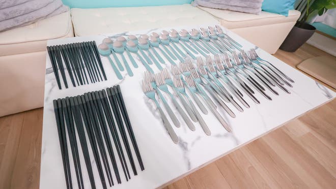 NEW🎉新年セール💰最大25名🉐駅3分🚋新年会🍺大人気ゲーム機🎮女子会💗タコパ🐙24H🏪Ravie梅田の写真16