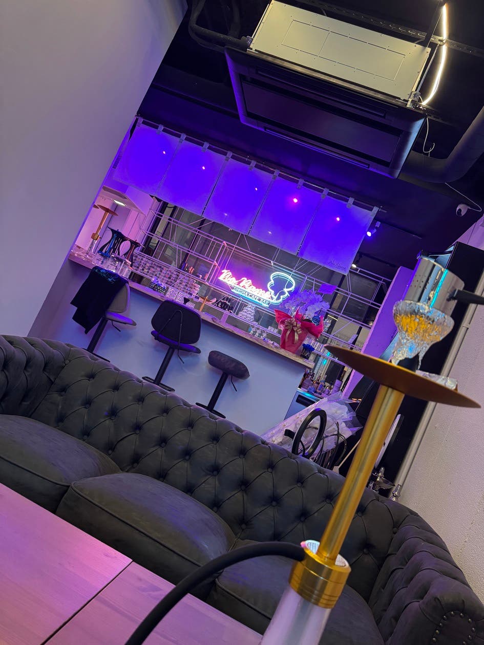 【No Name心斎橋店⭐️飲み放題のみ予約可♪】インスタ映えな心斎橋徒歩3分のオシャレバー☆忘年会、新年会、サークル、合コンの写真4