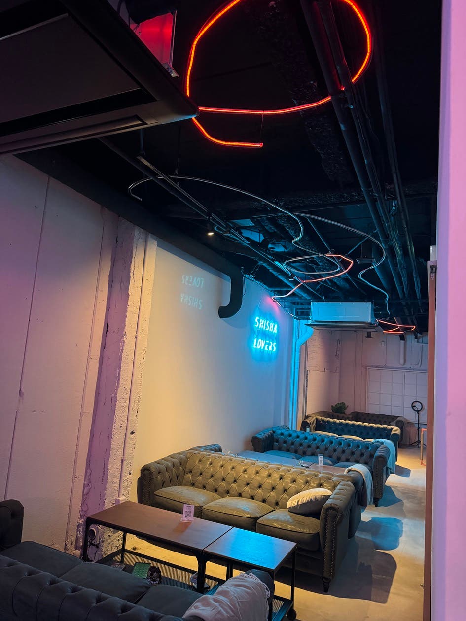 【No Name心斎橋店⭐️飲み放題のみ予約可♪】インスタ映えな心斎橋徒歩3分のオシャレバー☆忘年会、新年会、サークル、合コンの写真6