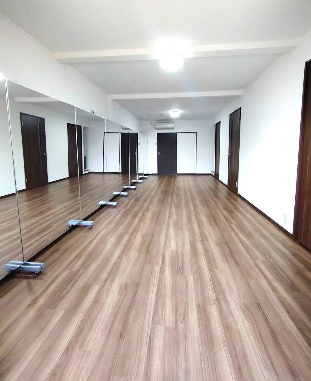 春日野道駅徒歩1分！ダンス・バレエ、ヨガ、少人数レッスン・練習にぴったりのスタジオの写真5