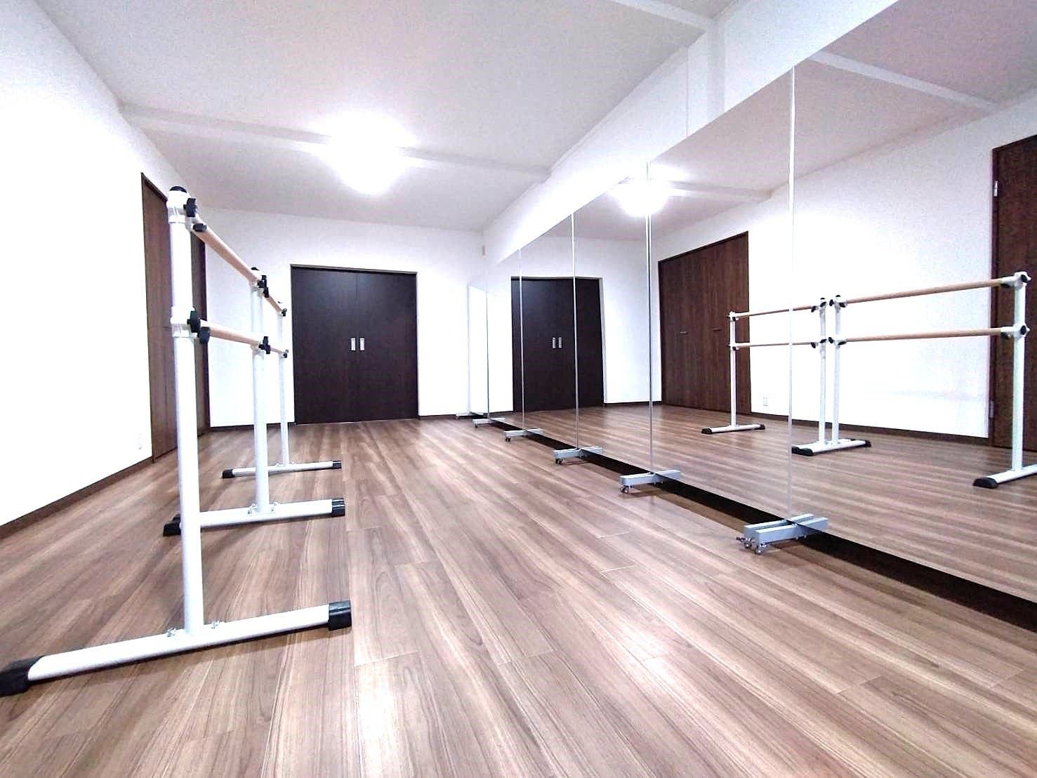 春日野道駅徒歩1分！ダンス・バレエ、ヨガ、少人数レッスン・練習にぴったりのスタジオの写真3