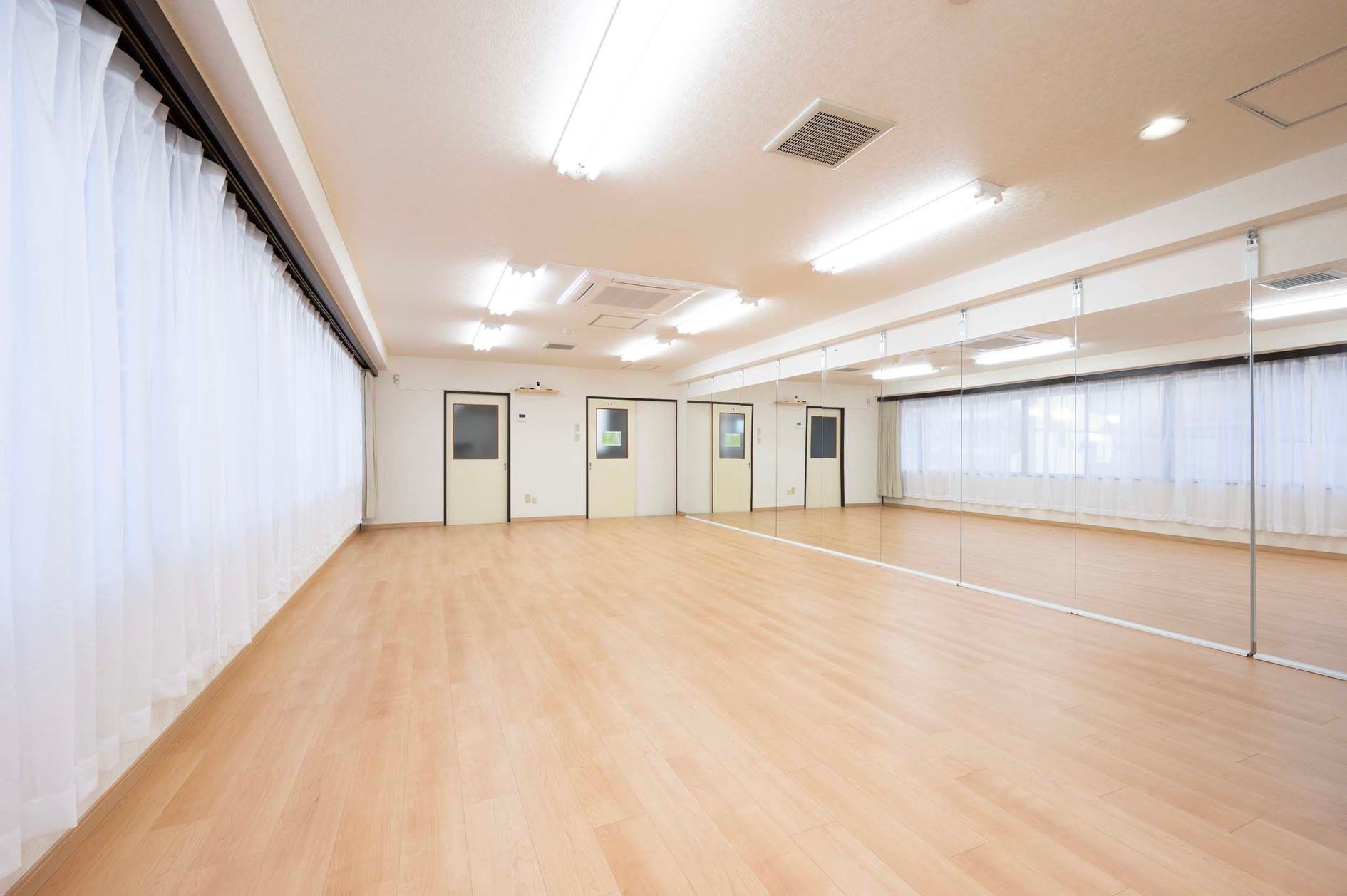 40㎡【東部練馬駅徒歩1分】 ダンス/演劇/会議【特大鏡: 幅 約7.2m x 高さ1.8m】、更衣室有の写真8