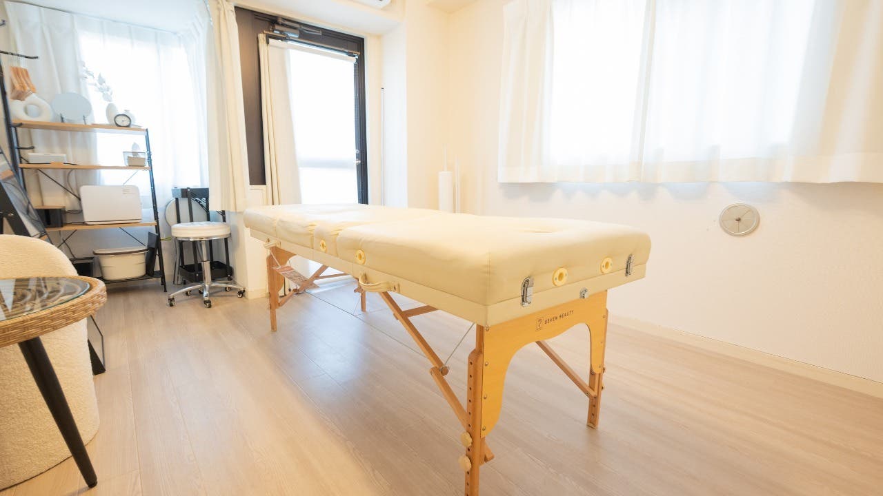 【自由が丘駅5分】完全個室レンタルサロン🌿高級感と清潔感のある上質空間✨無料備品も多数ご用意◎の写真2