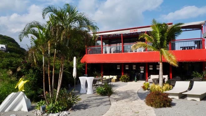 沖縄南部太平洋が見える高台にある美術館の写真4