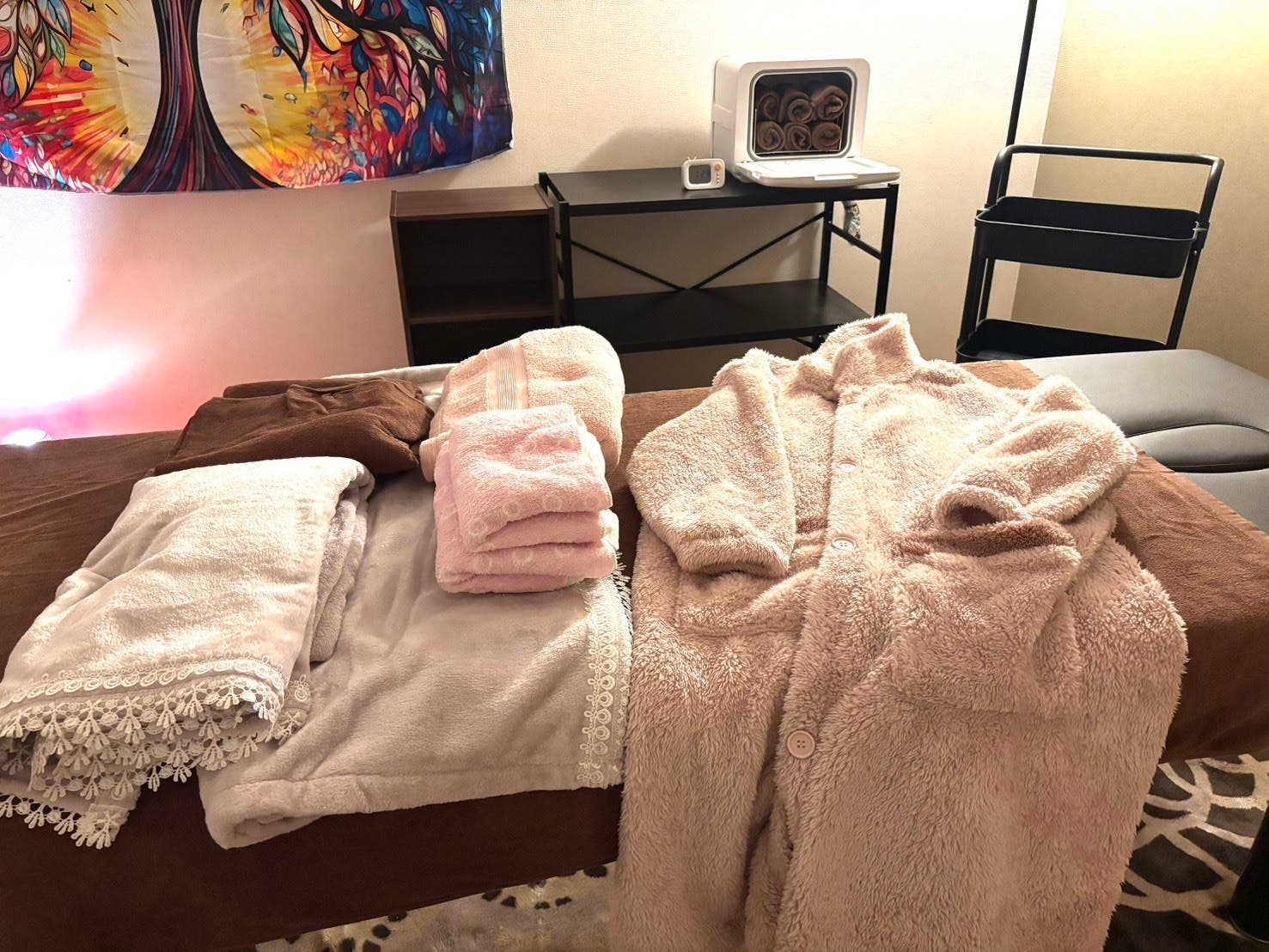 レンタルサロン！完全個室！2台の無料駐車場付きの写真3