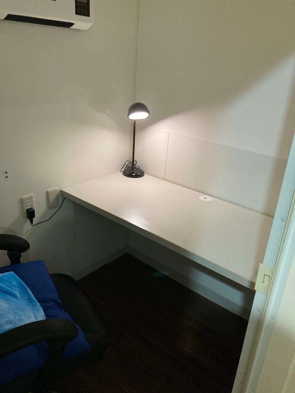 ２０３C　仕事勉強＆休息などにおすすめの完全個室・月貸しも可能の写真2