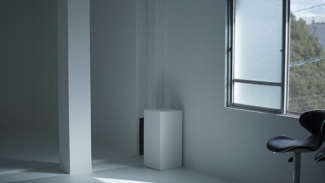 【城下駅徒歩3分】白ホリスタジオ|貸し出し機材多数|ポートレートの写真3