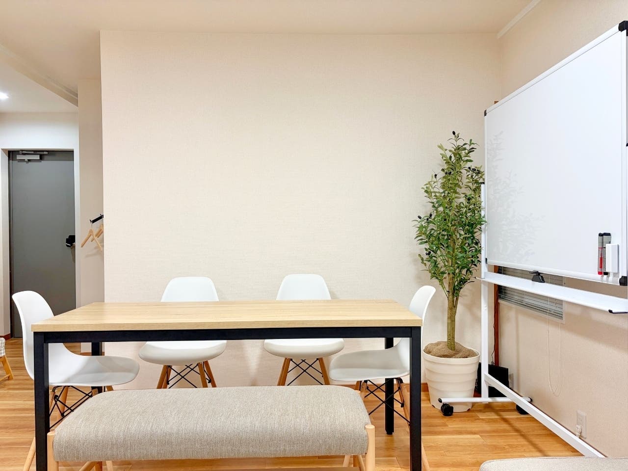 【無料駐車場あり】最大15名様✨誕生会/歓送迎会/デート/女子会/撮影/同窓会に🎉地域最大！24時間営業📣の写真7