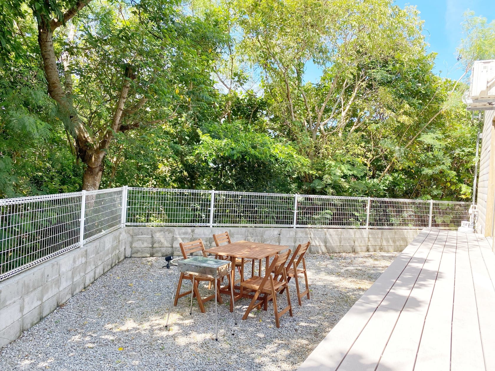 沖縄のやんばるの中にあるコンテナハウス 🌙 夜空を眺めながらゆったりBBQタイム♪の写真4