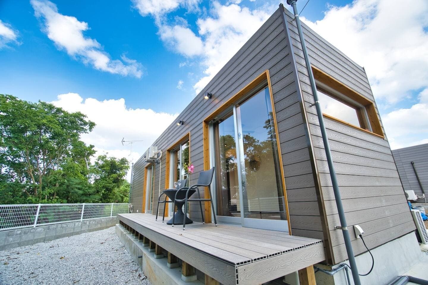 沖縄のやんばるの中にあるコンテナハウス 🌙 夜空を眺めながらゆったりBBQタイム♪の写真6