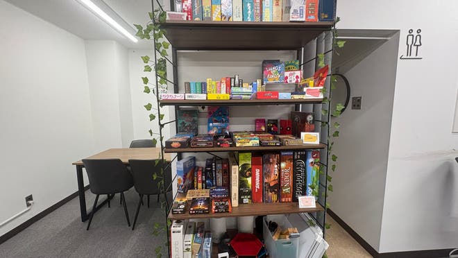 NEW!【秋葉原3分】最大36名着席🎉人気ボドゲ400種類以上♪大人気ボドゲカフェ貸切利用🚃懇親会/イベント利用にも🎤の写真5